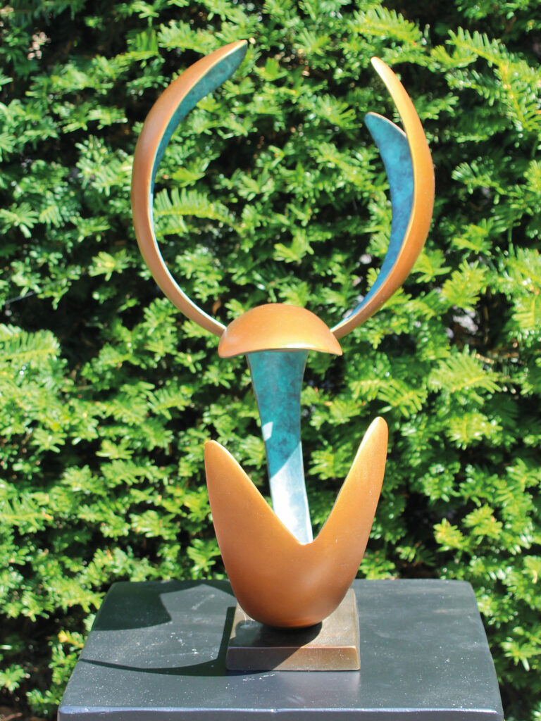 Bronzen tuinbeeld Modern, 45 cm - Beeldenmarkt